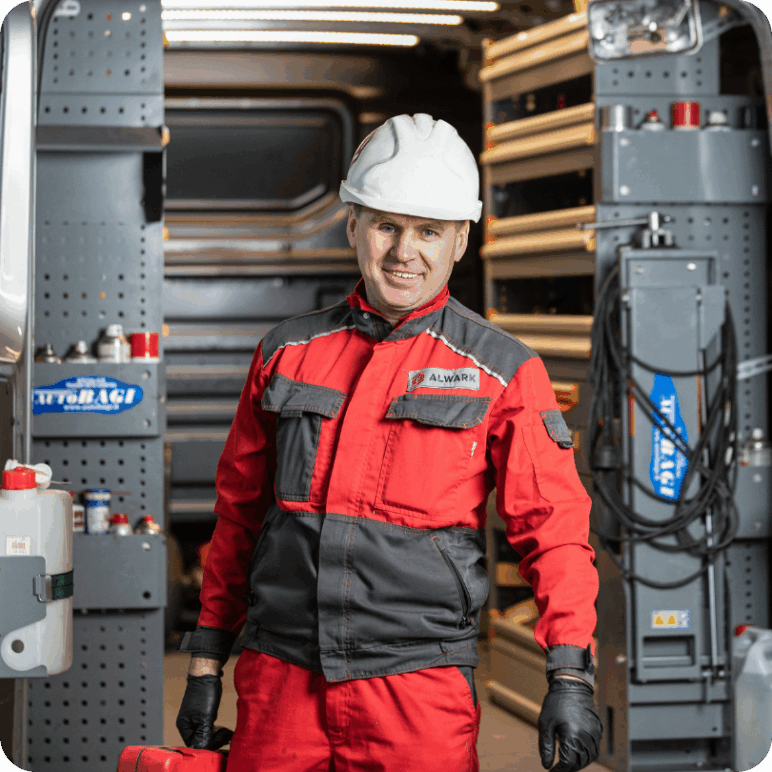 Helping Alwark Digitise Their FSM Processes | Frontu